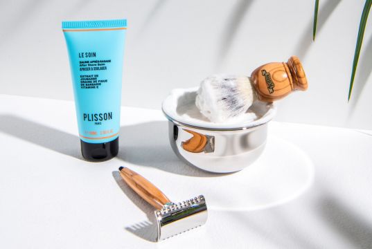 Single-blade versus multi-blade razors: which one to choose? - Plisson